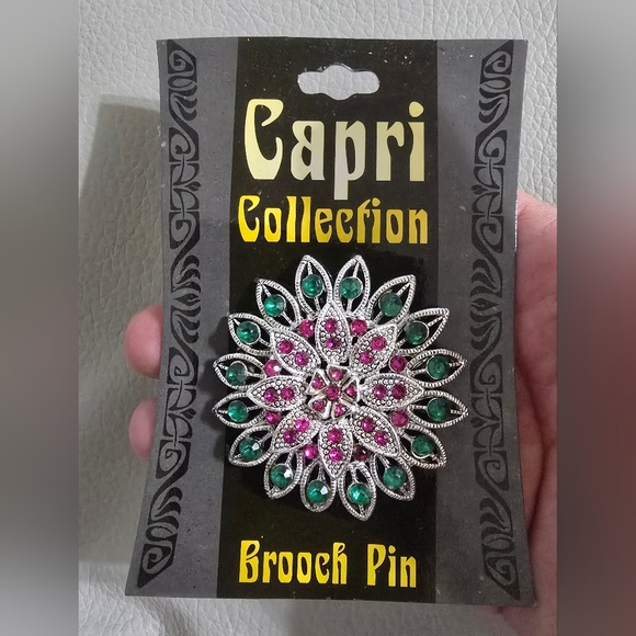 Capri Collection | Jewelry | New Vintage 99s Capri Collection Brooch ...